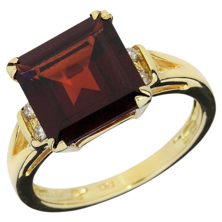 Bague 14K avec grenat et diamants de 5,22 carats En vente sur 1stDibs