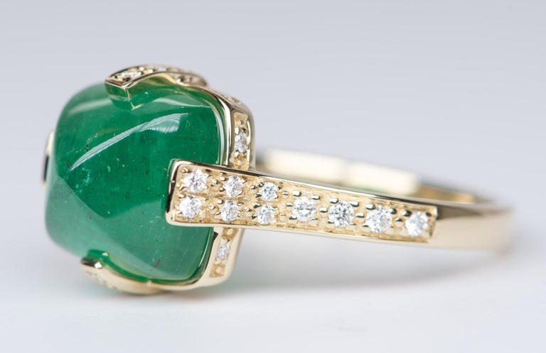 5.24ct Sugarloaf Emerald with Diamond Prongs Pave Band 14K Gold ...