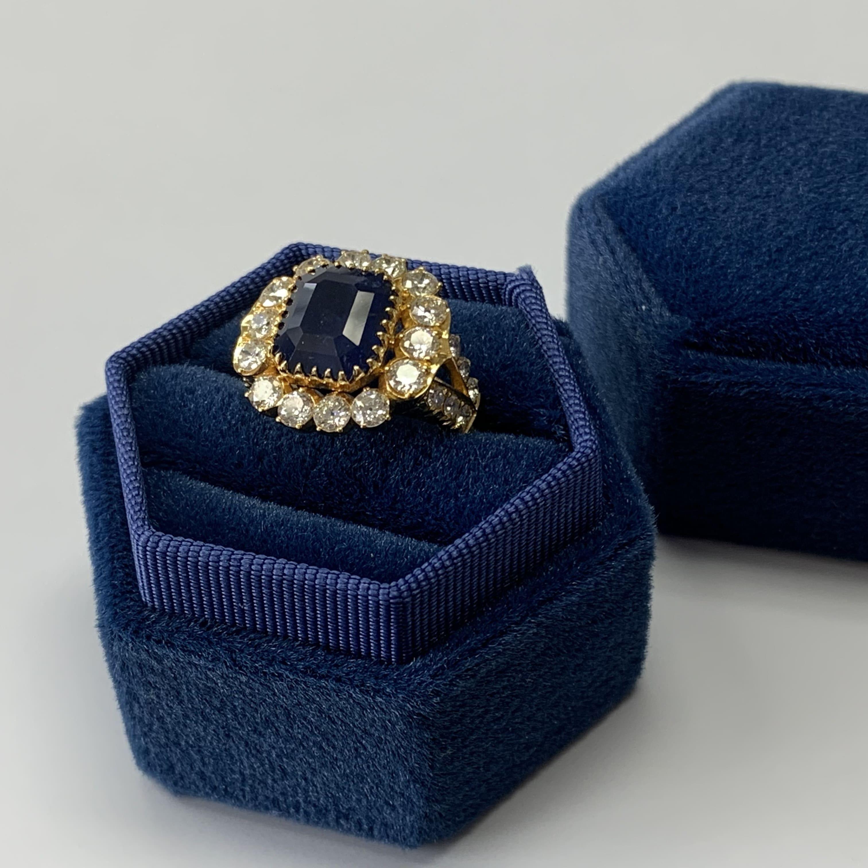5.28 Carat Art Deco Era Ceylon Blue Sapphire with Old Cut Diamonds 18k ...