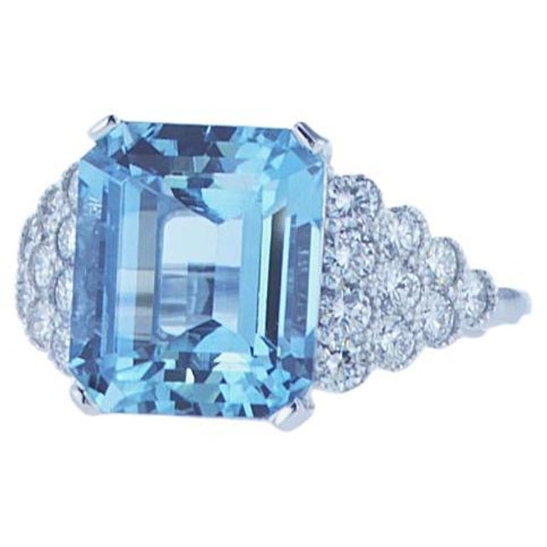 5.40ct Aqua Ring with over 1ct of Diamonds For Sale at 1stDibs