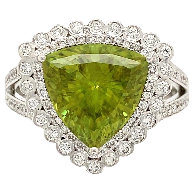 5.50 Carat Trillion Sphene Gemstone and Diamond Gold Ring Fine Estate ...