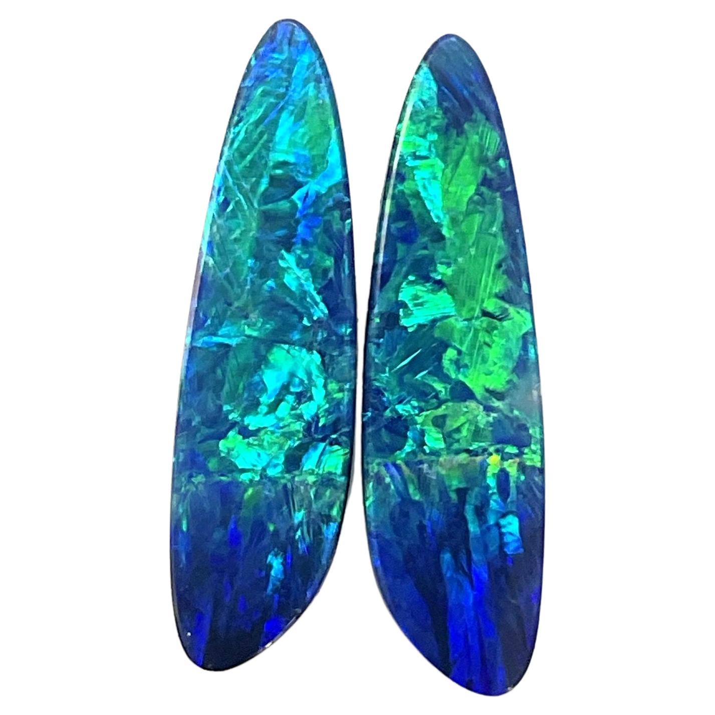 5.55 Carats Australian Opal Royal Green Flash with blue play of color ...