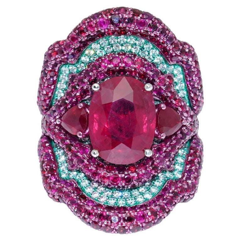 5.7ct Burmese Ruby and Diamond Ring, 18K Gold, Austy Lee For Sale at ...