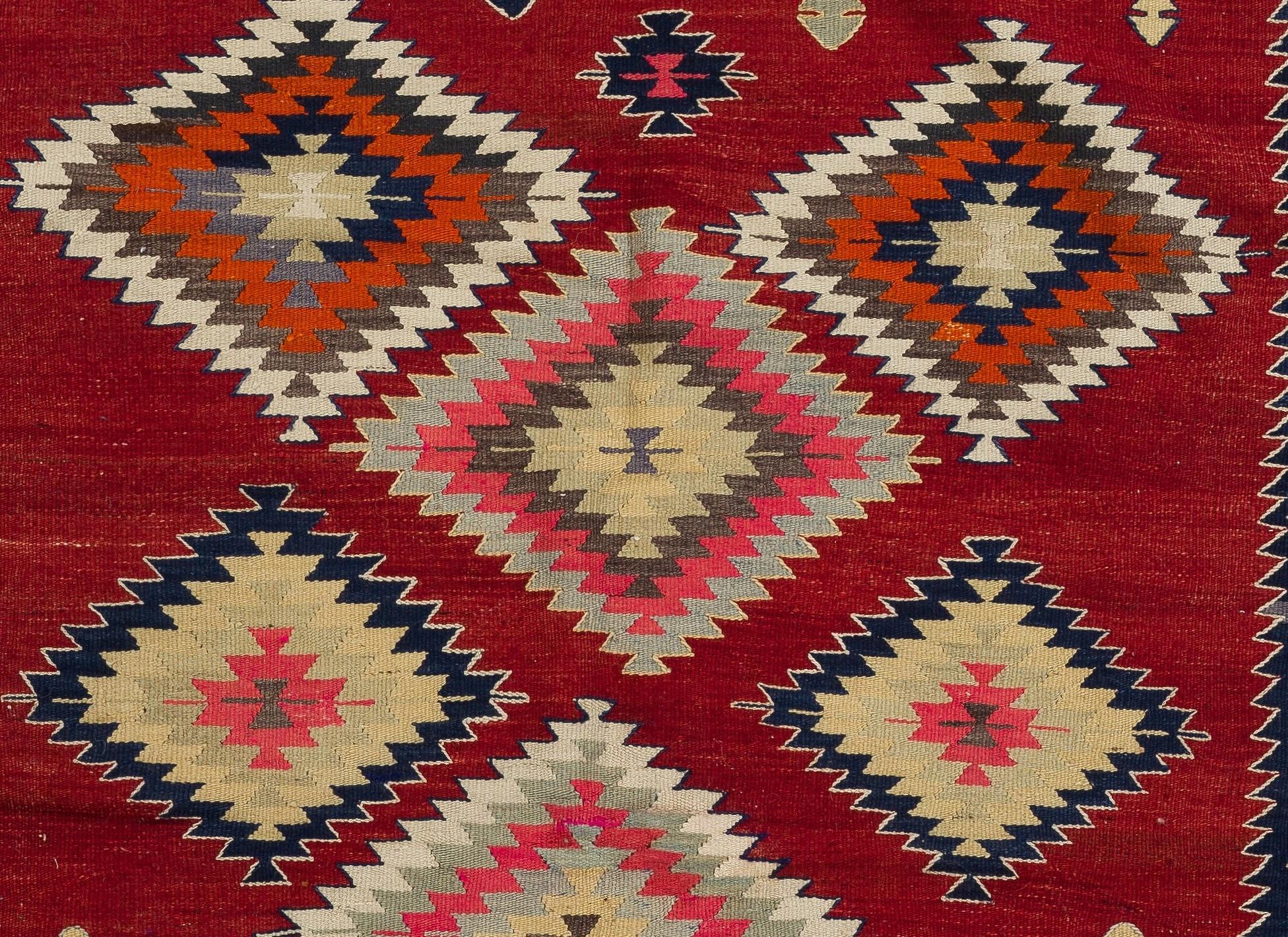 5.8x6.8 Ft Vintage Turkish Boho-Chic Kilim Rug with Geometric Design ...