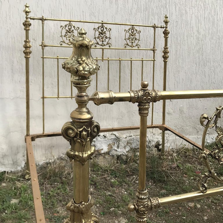 All Brass Antique Bed MK213 For Sale at 1stDibs