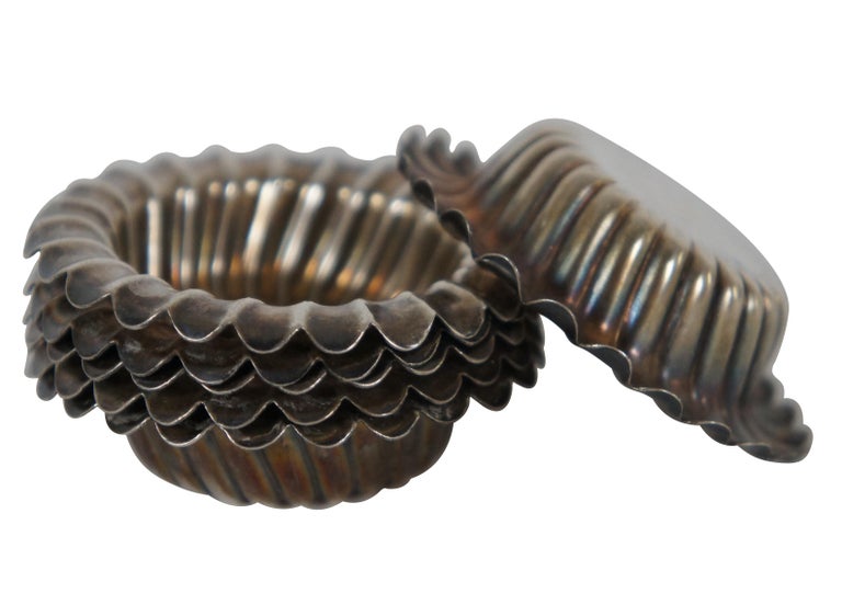 '6' 20th Century Sterling Silver Flower Shaped Daisy Open Salt Cellars ...