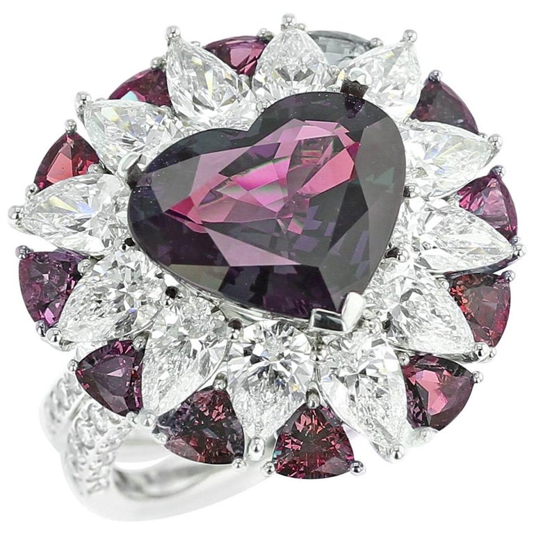 6 Carat Natural Heart-Shaped Brazilian Alexandrite and Diamond Ring at ...
