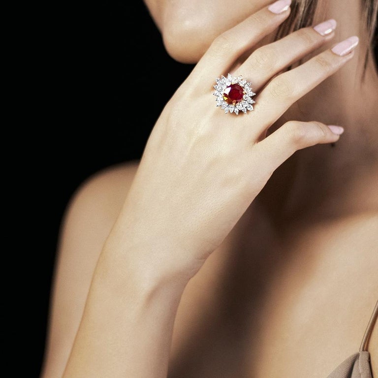 6 Carats Natural Ruby Solitaire Ring Surrounded with 2.97 Carats D to F ...