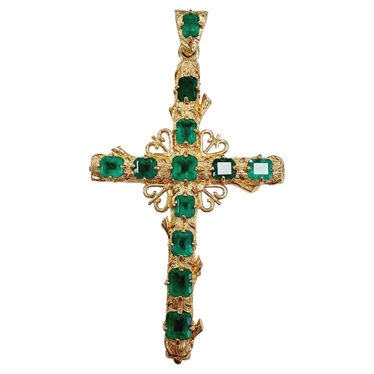 6 Cts Genuine Colombian Emerald Cross Pendant For Sale at 1stDibs