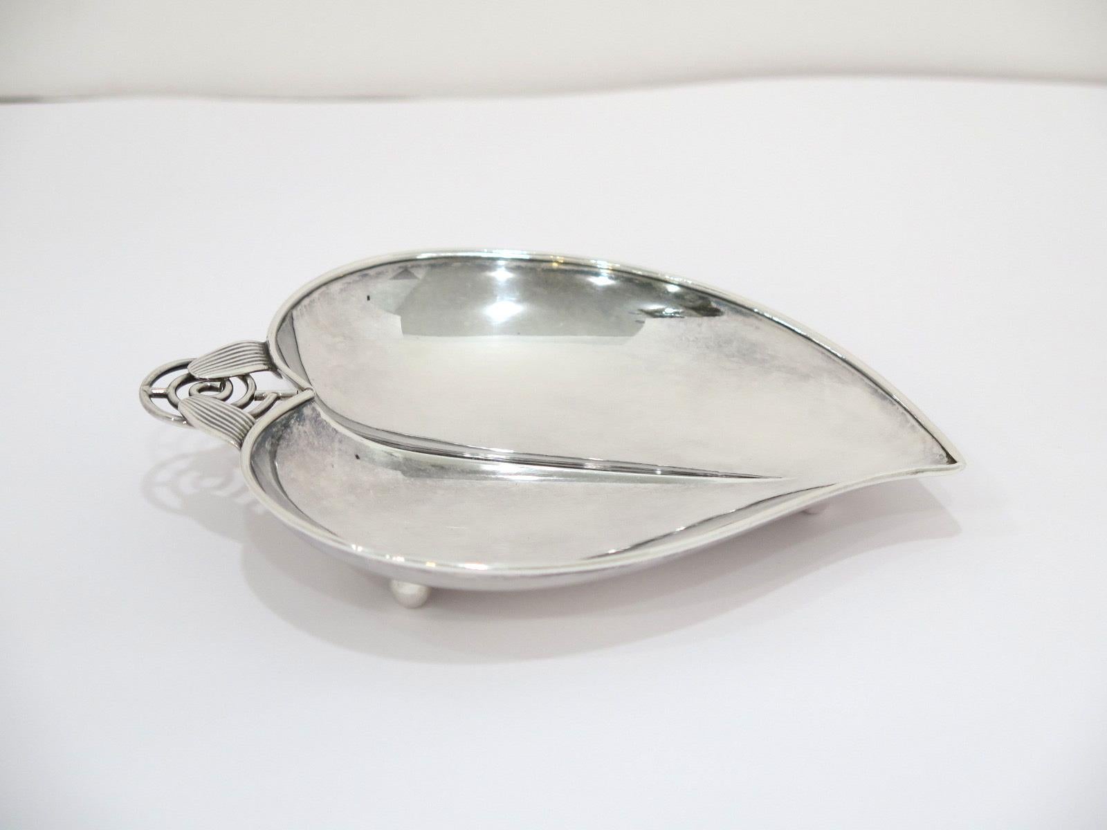 950 Silver K. Uyeda, Japan Antique Leaf-Shaped Candy Nut Dish For Sale ...