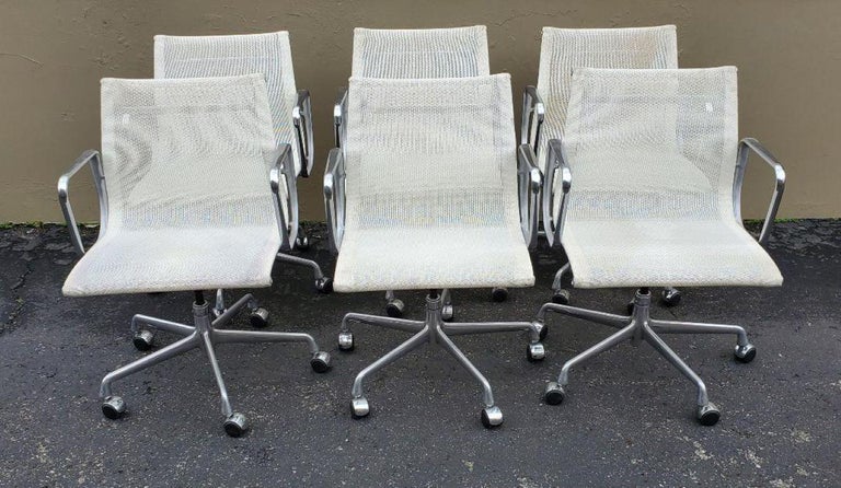 6 White Mesh Eames Herman Miller Tilt Swivel Aluminum Group Chairs 5 ...