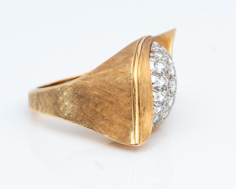.60 Carat Diamond and 14 Karat Yellow Gold Cocktail Ring For Sale at ...