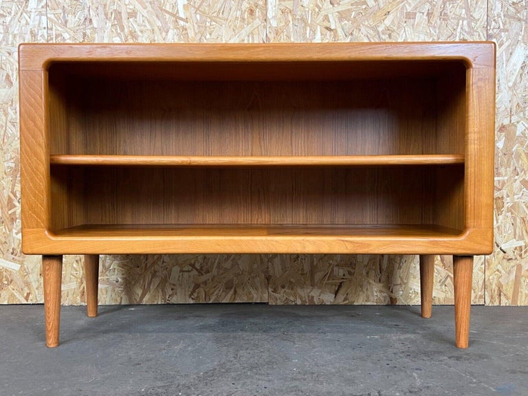 60s 70s teak sideboard Credenza cabinet Danish Modern Design Denmark ...