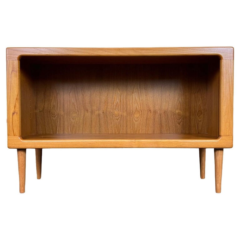 60s 70s teak sideboard Credenza cabinet Danish Modern Design Denmark ...