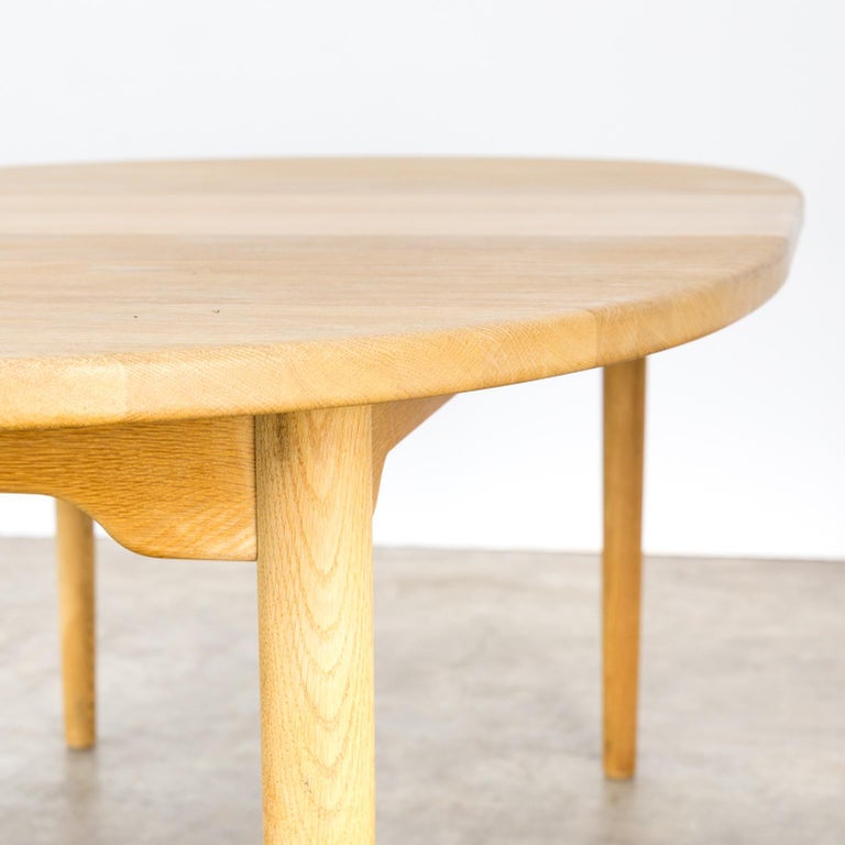 1960s Andreas Hansen Extendable Oak Dining Table For Sale at 1stDibs