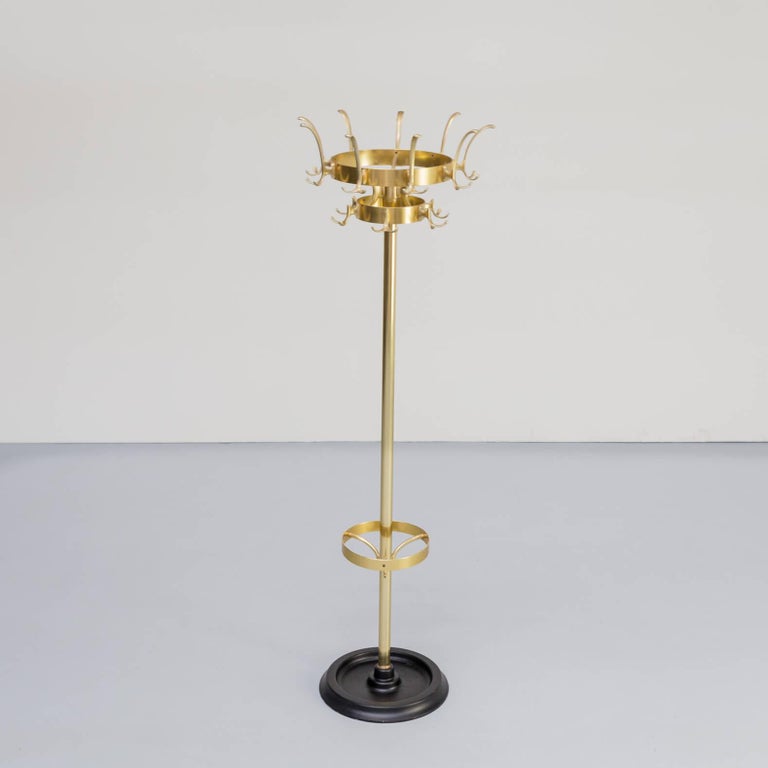 1960s Beautiful Brass Round Freestanding Coat Rack For Sale at 1stDibs