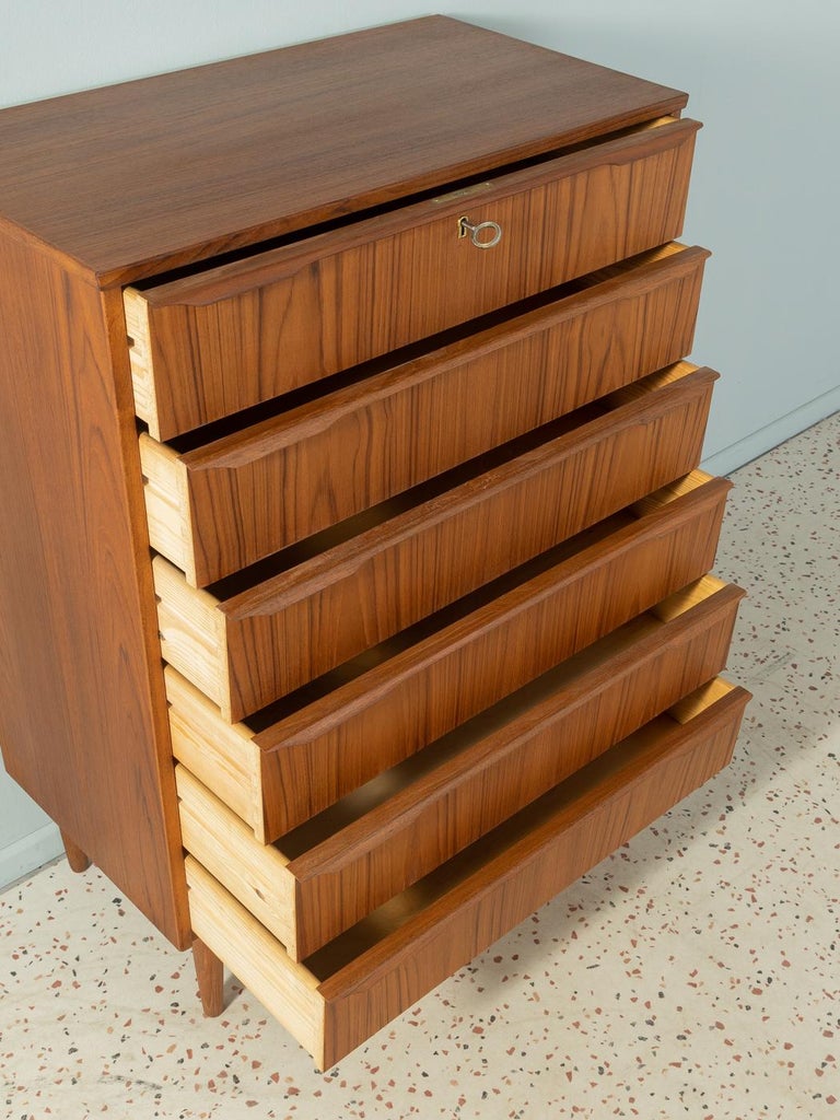 60s Chest of Drawers by Trekanten-Hestbæk For Sale at 1stDibs