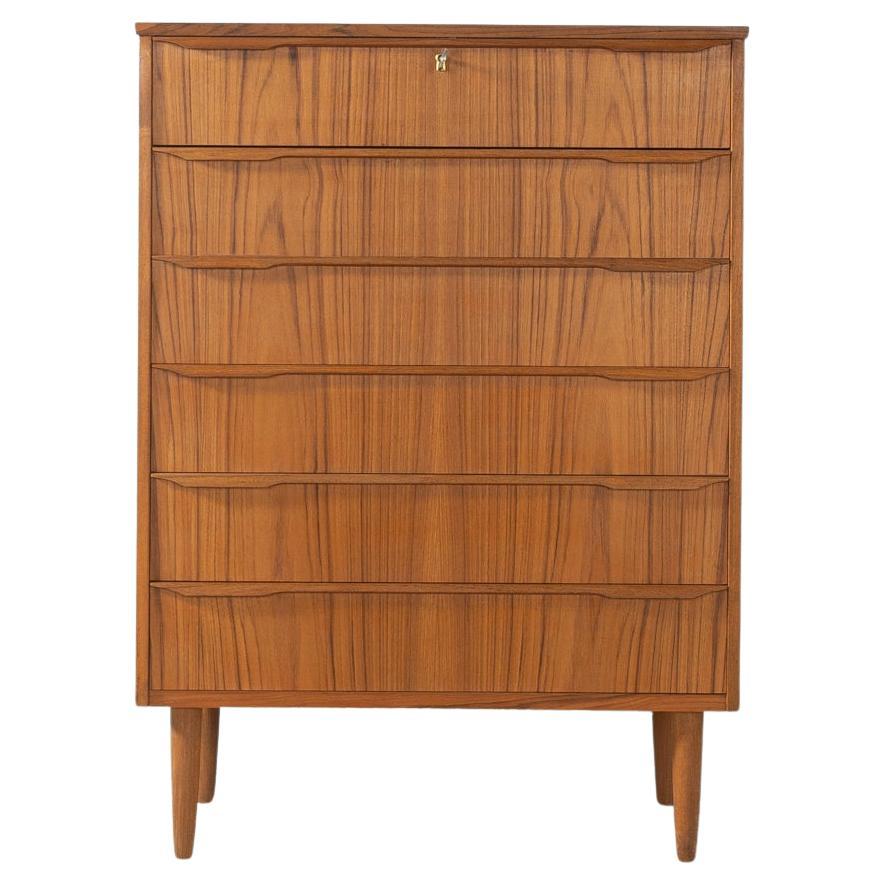 60s Chest of Drawers by Trekanten-Hestbæk For Sale at 1stDibs