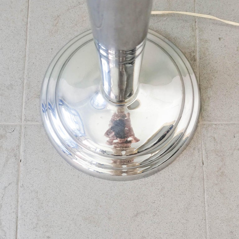 60’s White Portuguese Opaline Glass Ashtray Lamp For Sale at 1stDibs