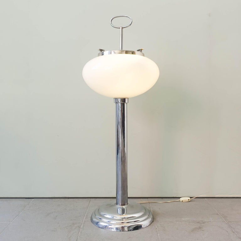60’s White Portuguese Opaline Glass Ashtray Lamp For Sale at 1stDibs