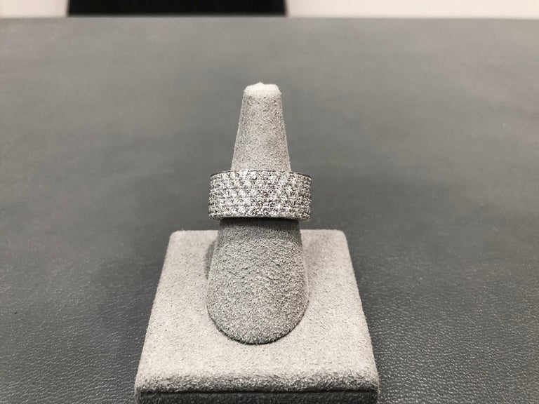 6.68 Carat Round Diamond Cigar Band in 18 Karat White Gold For Sale at ...