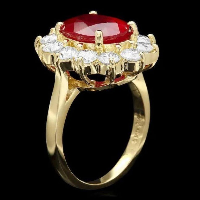 6.80 Carats Natural Red Ruby and Diamond 14K Solid Yellow Gold Ring For Sale at 1stDibs