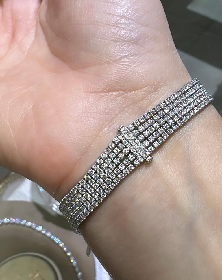 6.87carat Five Row Diamond Tennis Bracelet For Sale at 1stDibs