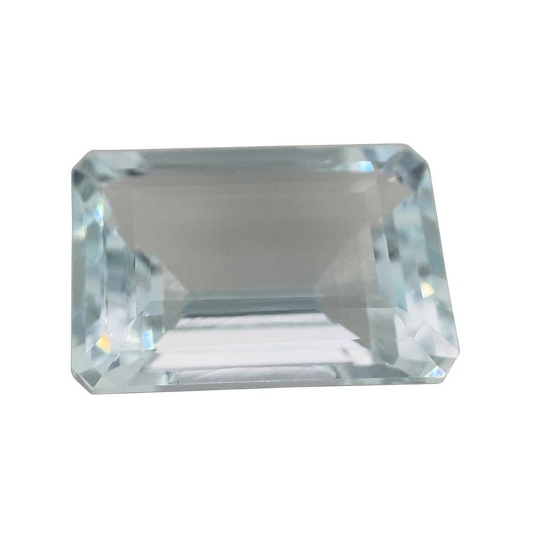 6.95ct Emerald Cut Aquamarine For Sale at 1stDibs