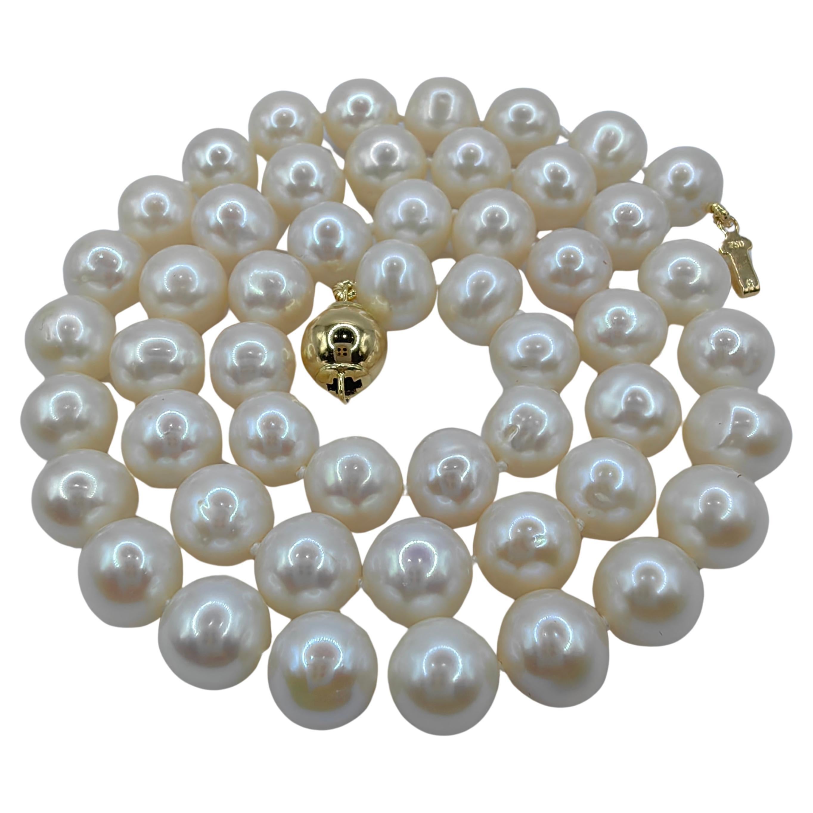 7-8mm White Round Pearl Necklace with 18K Gold Clasp For Sale at 1stDibs