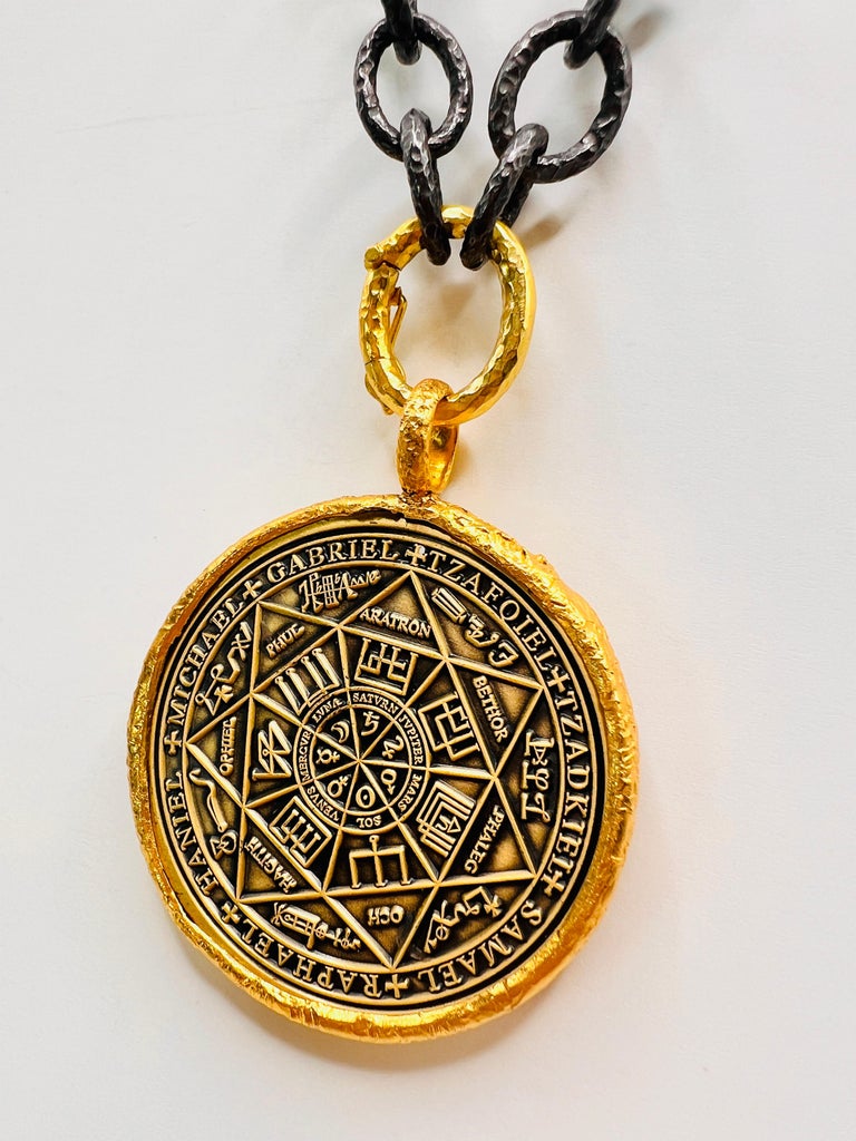 King Solomon Coin Pendant set in 22k Gold, by Tagili For Sale at 1stDibs
