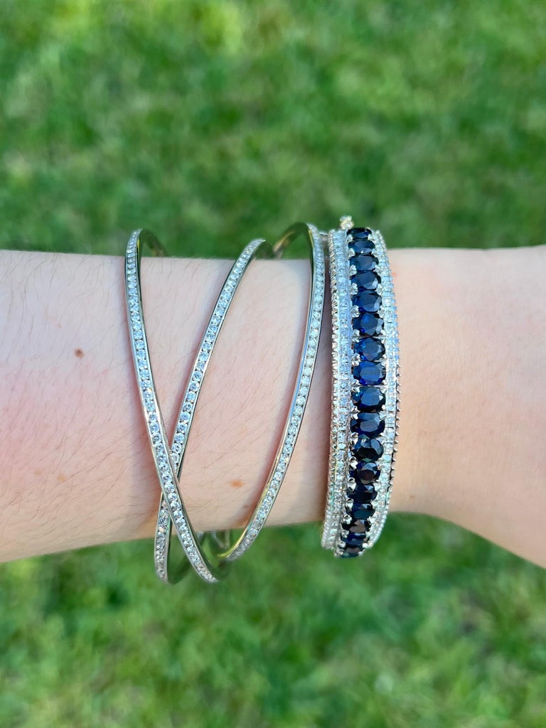 7 Carat Diamond 3 Piece Interlocking 18k White Gold Bangle Bracelet For Sale at 1stDibs