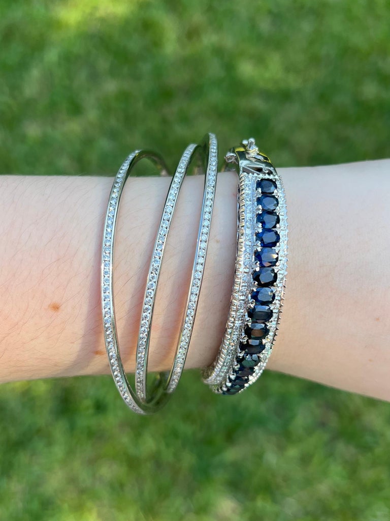 7 Carat Diamond 3 Piece Interlocking 18k White Gold Bangle Bracelet For Sale at 1stDibs