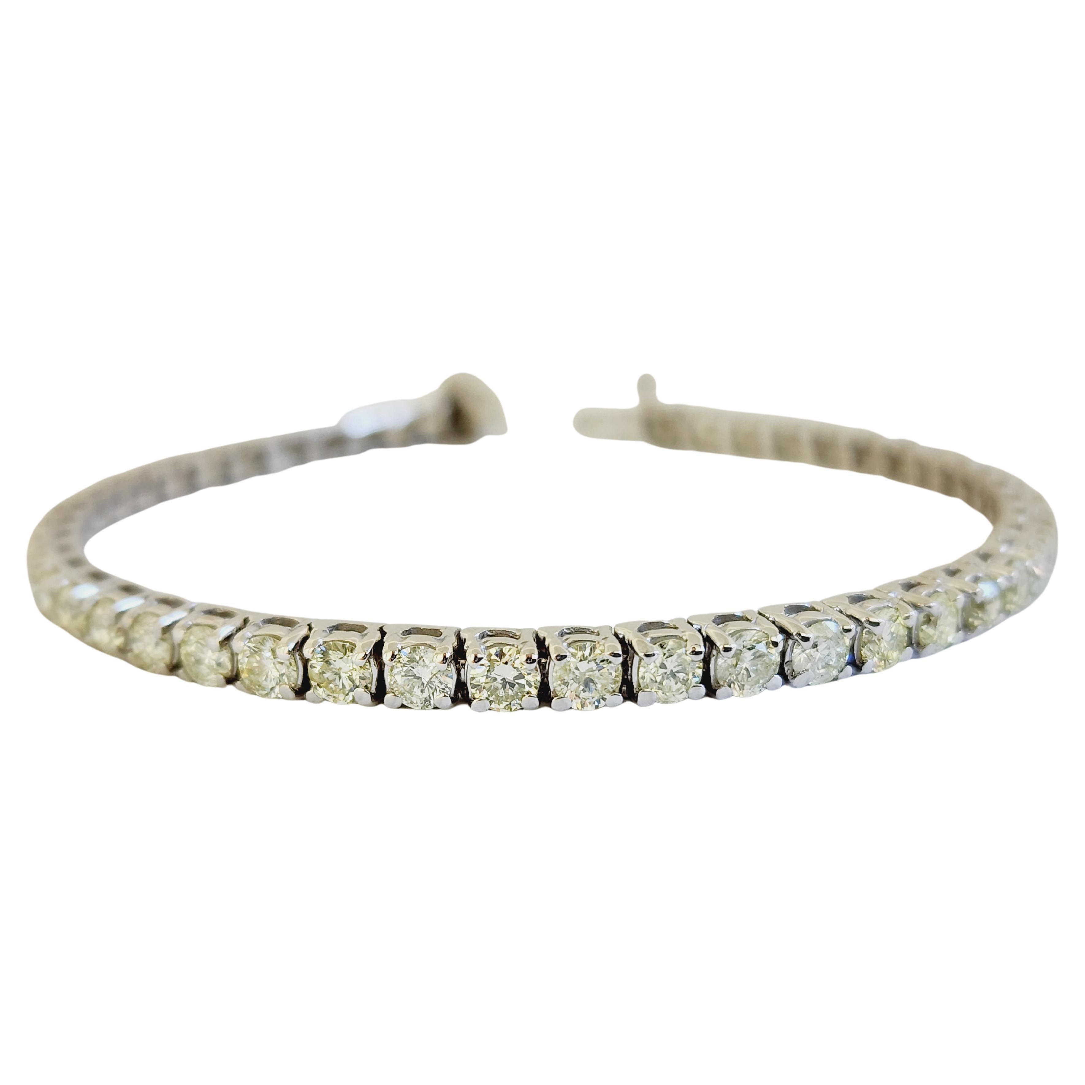 4.40 Carat Round Brilliant Natural Diamond Tennis Bracelet 18 Karat White Gold For Sale at 1stDibs