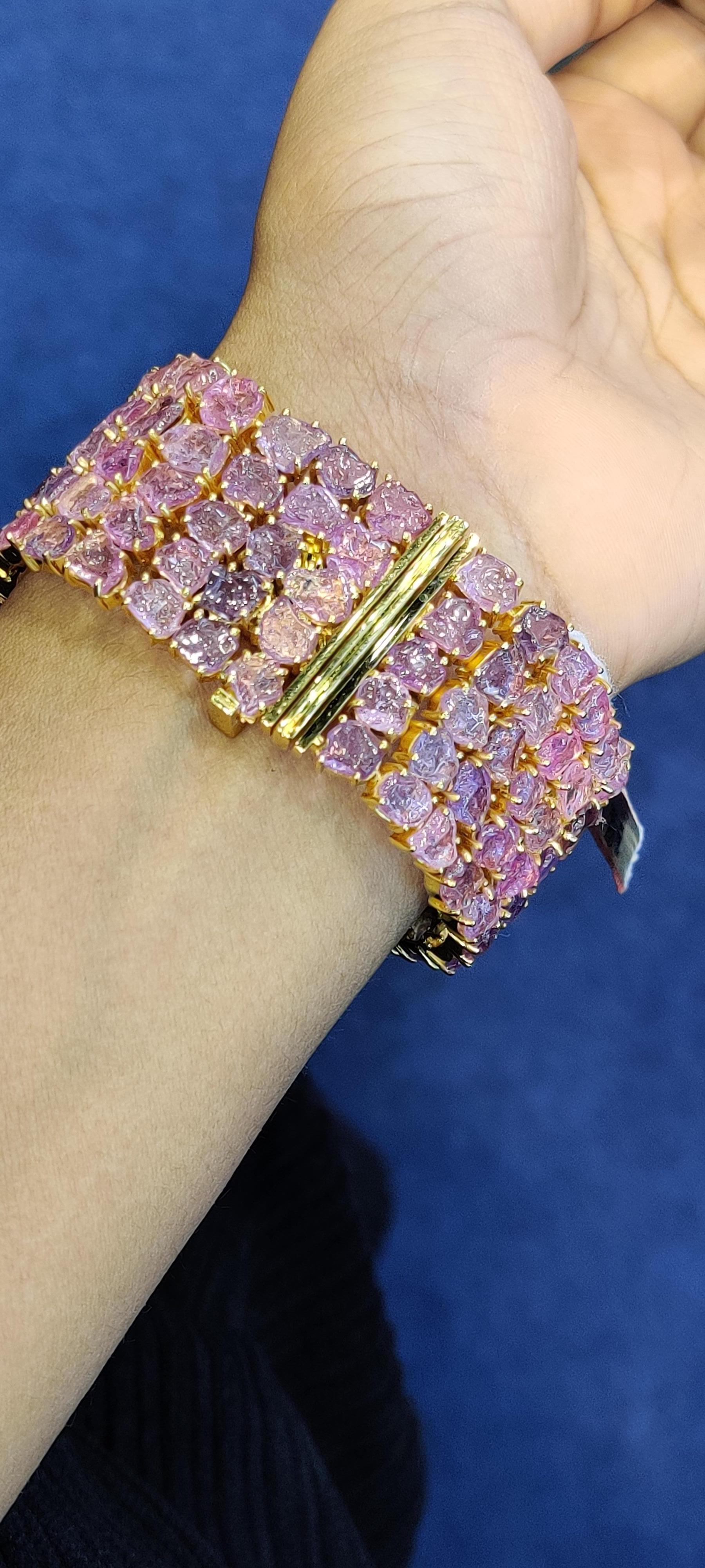70.71 Carat Edwardian Pink Sapphire Statement Bracelet Handcrafted in 14k Gold For Sale at 1stDibs