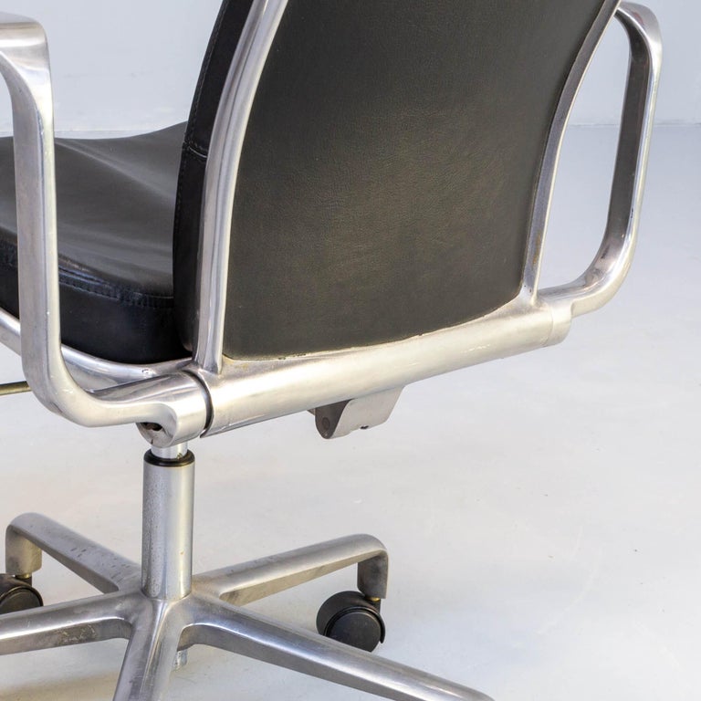 70s Frederick Scott ‘Supporto’ Chair for Hille International For Sale ...