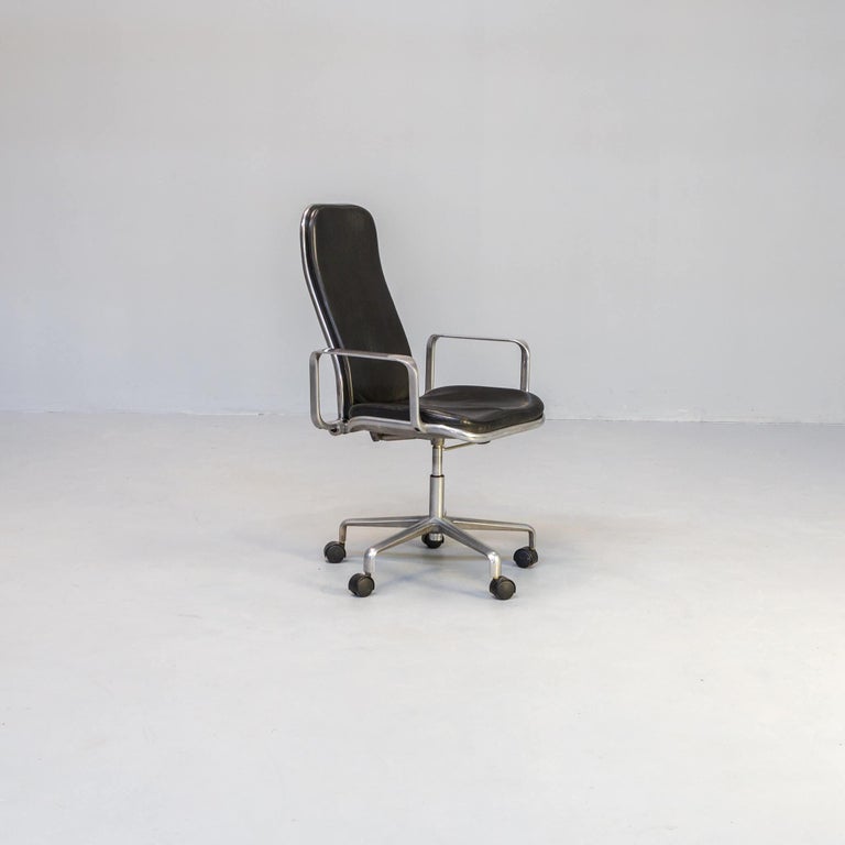 70s Frederick Scott ‘Supporto’ Chair for Hille International For Sale ...