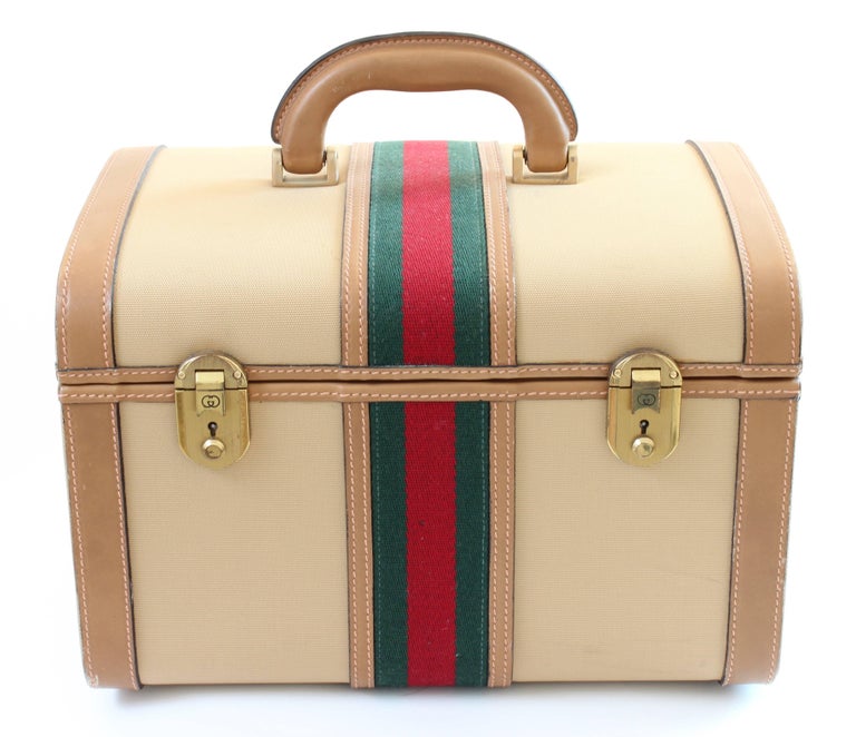 Gucci Train Case Beige Canvas Red Green Webbing Beauty Bag Travel Carry ...