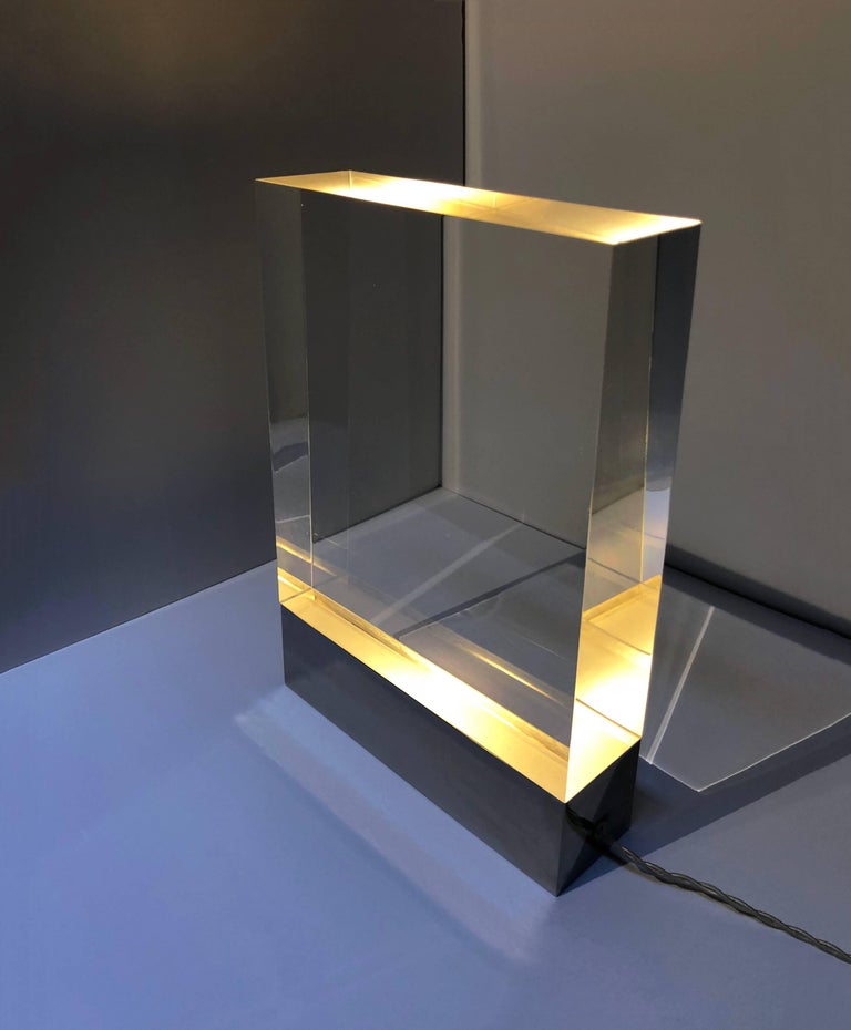 1970s Lucite Block Table Lamp with Nickel Plated Brass Base For Sale at ...