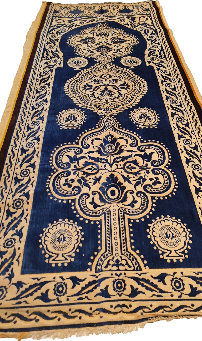 716 - 19th Century Turkish Textile For Sale at 1stDibs