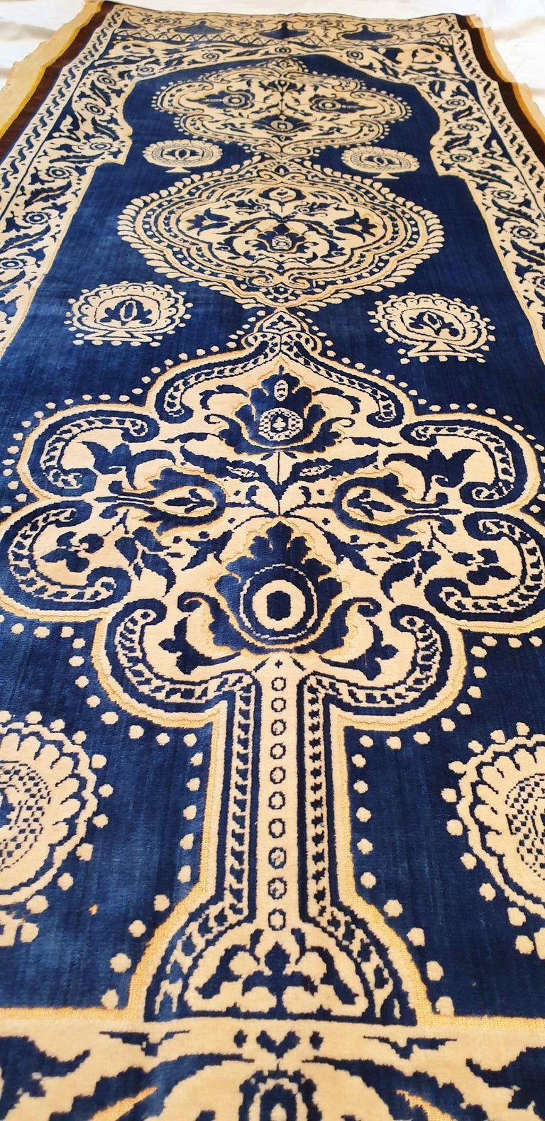 716 - 19th Century Turkish Textile For Sale at 1stDibs