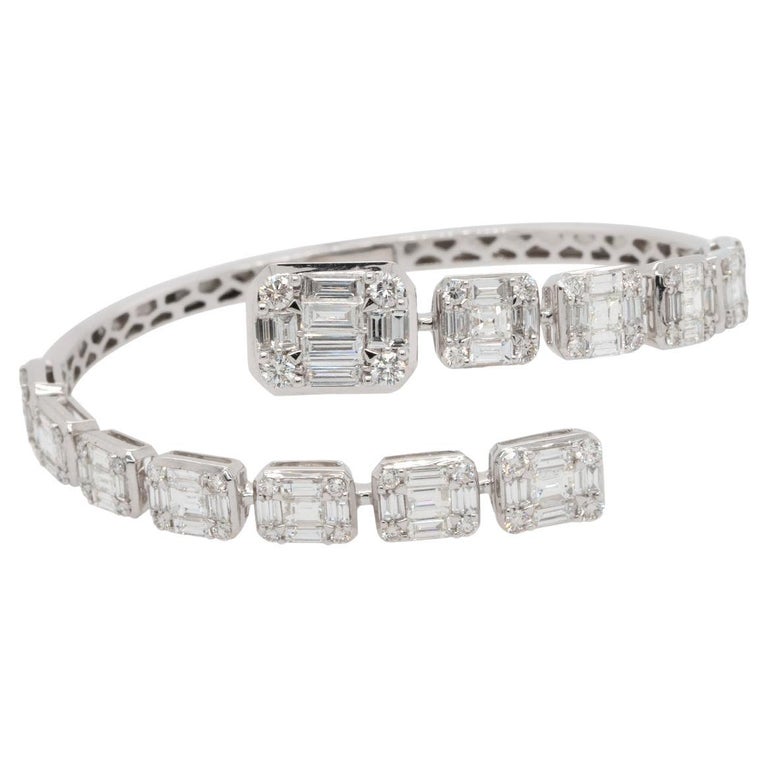 7.21 Carat Round and Baguette Cut Natural Diamond Overpass Bangle For ...