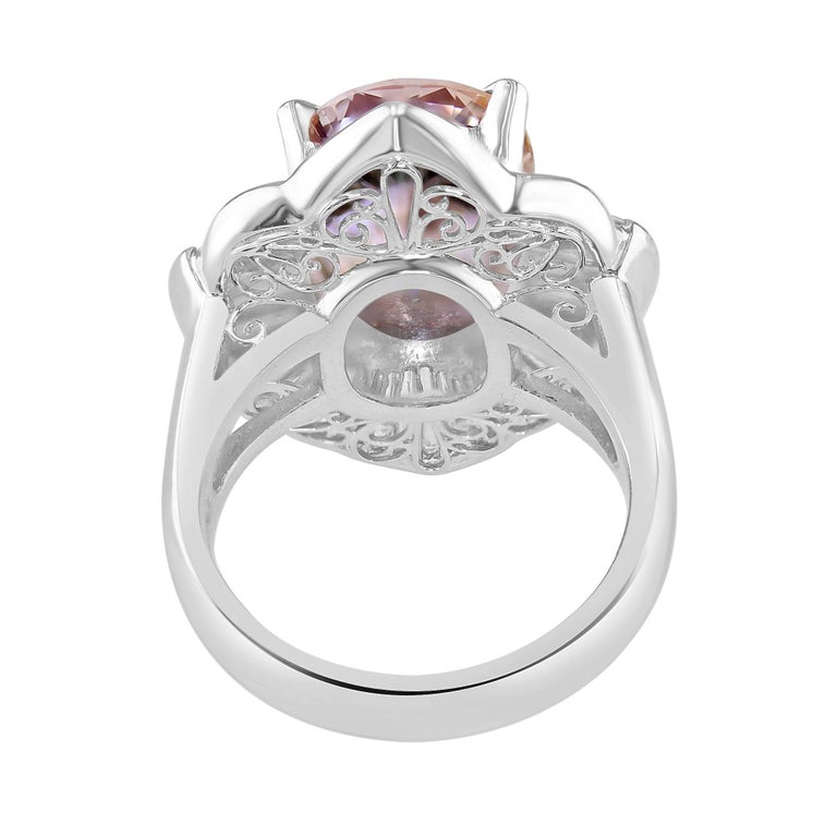 7.24 Carat GRS Certified, Padparadscha Sapphire Ring, Set in Platinum ...
