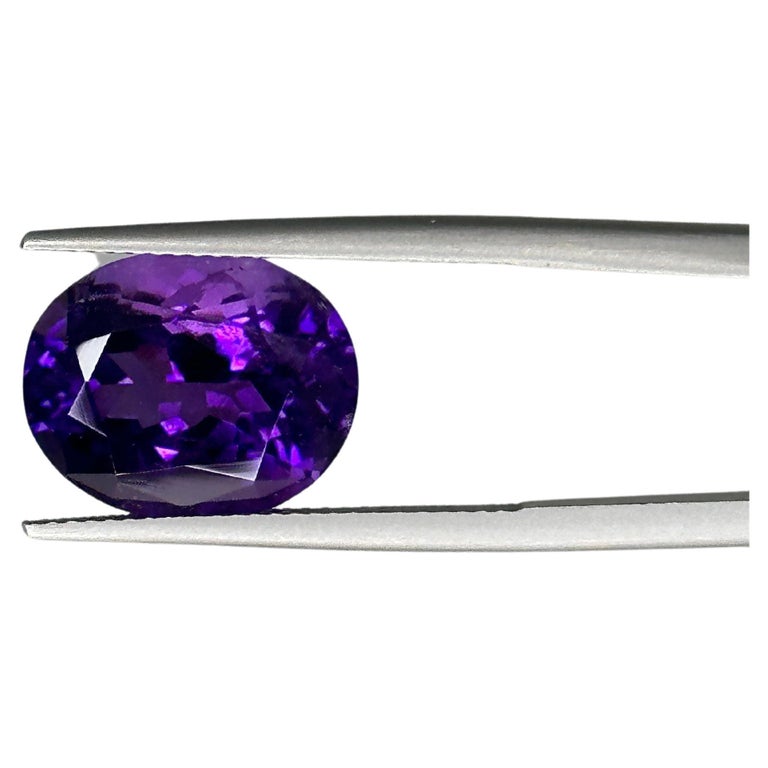 7.28 Carat Deep Purple Amethyst For Sale at 1stDibs
