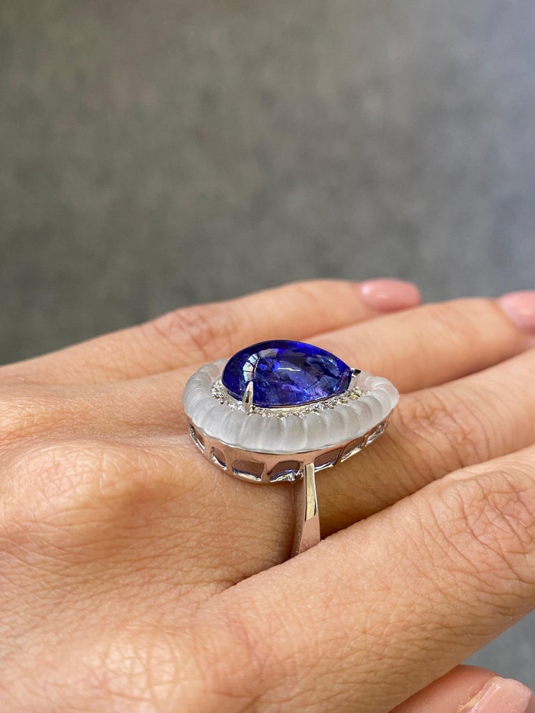 7.35 Carat Tanzanite and Rock Crystal Cocktail Ring For Sale at 1stDibs
