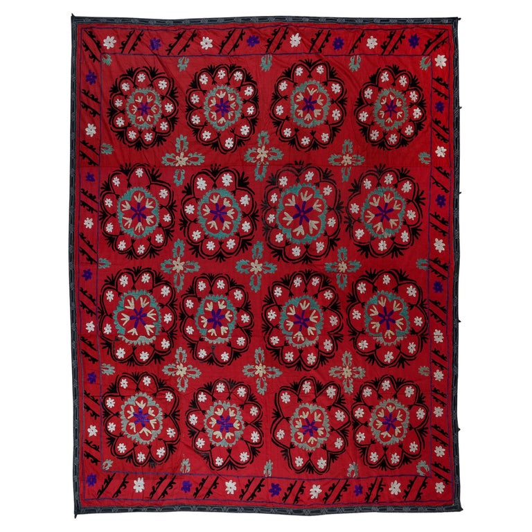 Vintage Silk Hand Embroidery Bedspread, Uzbek Suzani Fabric Throw For ...