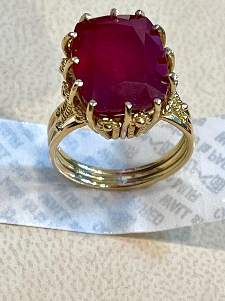 7.5 Carat Cushion Shape Treated Ruby 14 Karat Yellow Gold Ring For Sale ...