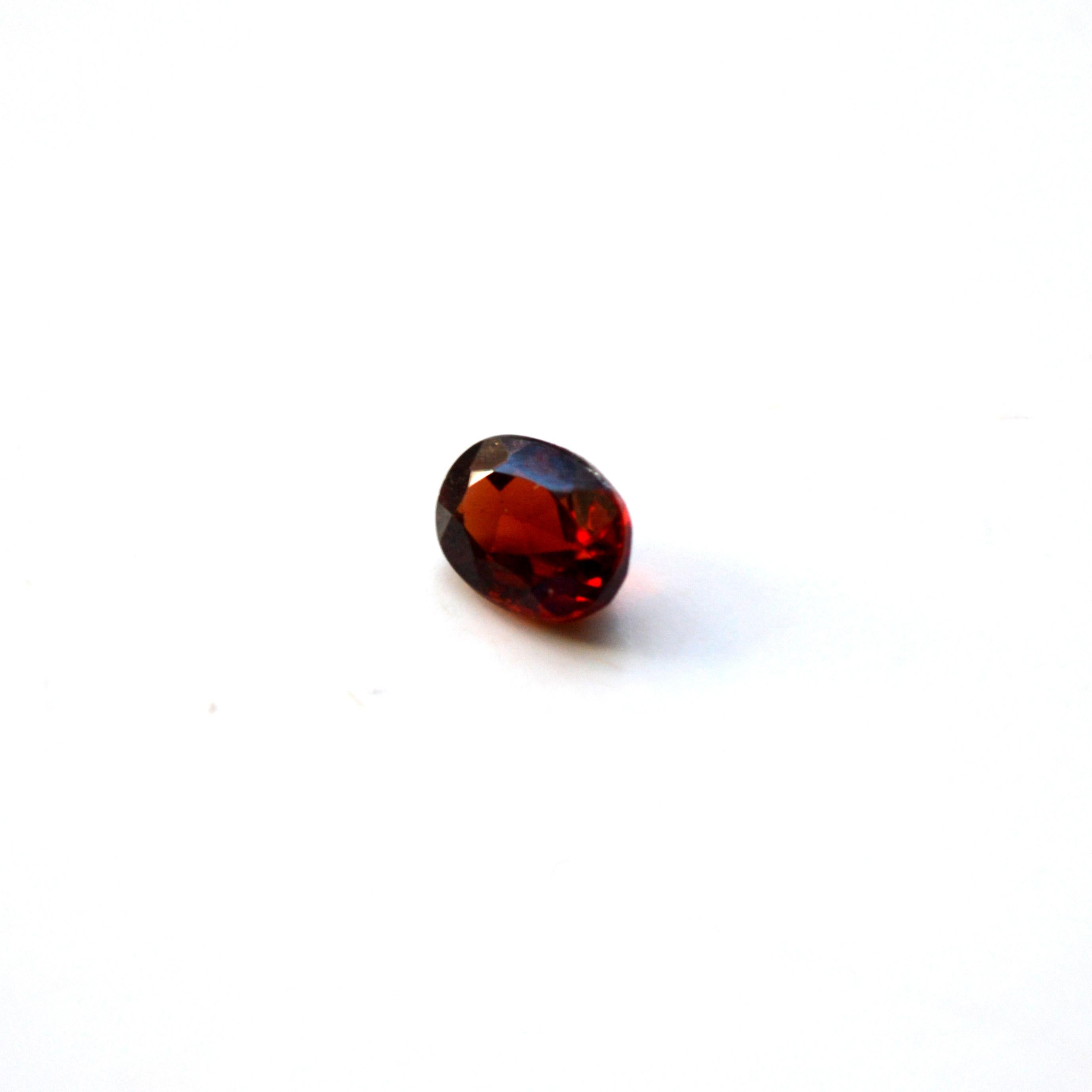 .76 carat Oval cut Garnet For Sale at 1stDibs