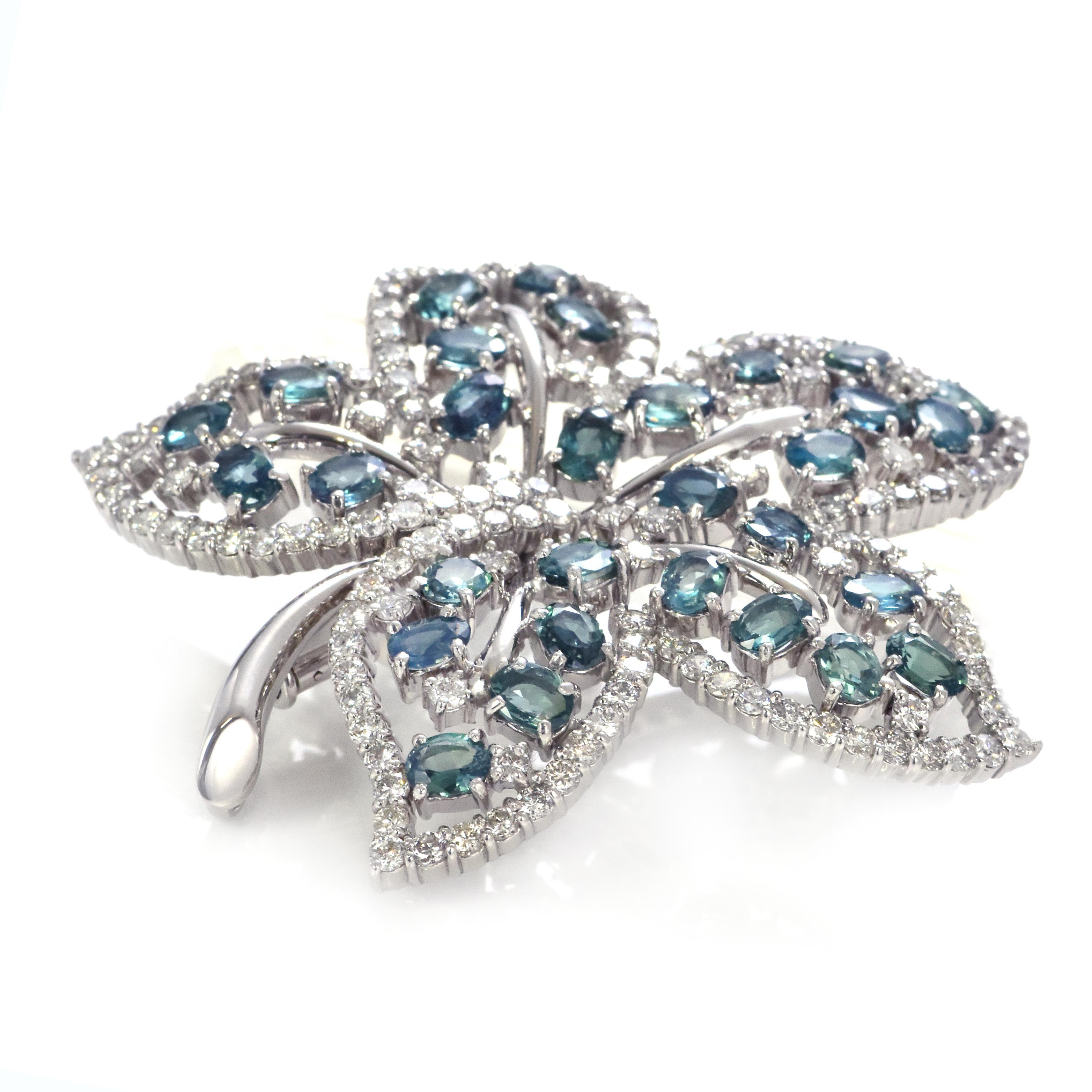 7.80 Carat Natural Brazilian Color-Changing Alexandrite Brooch set in ...