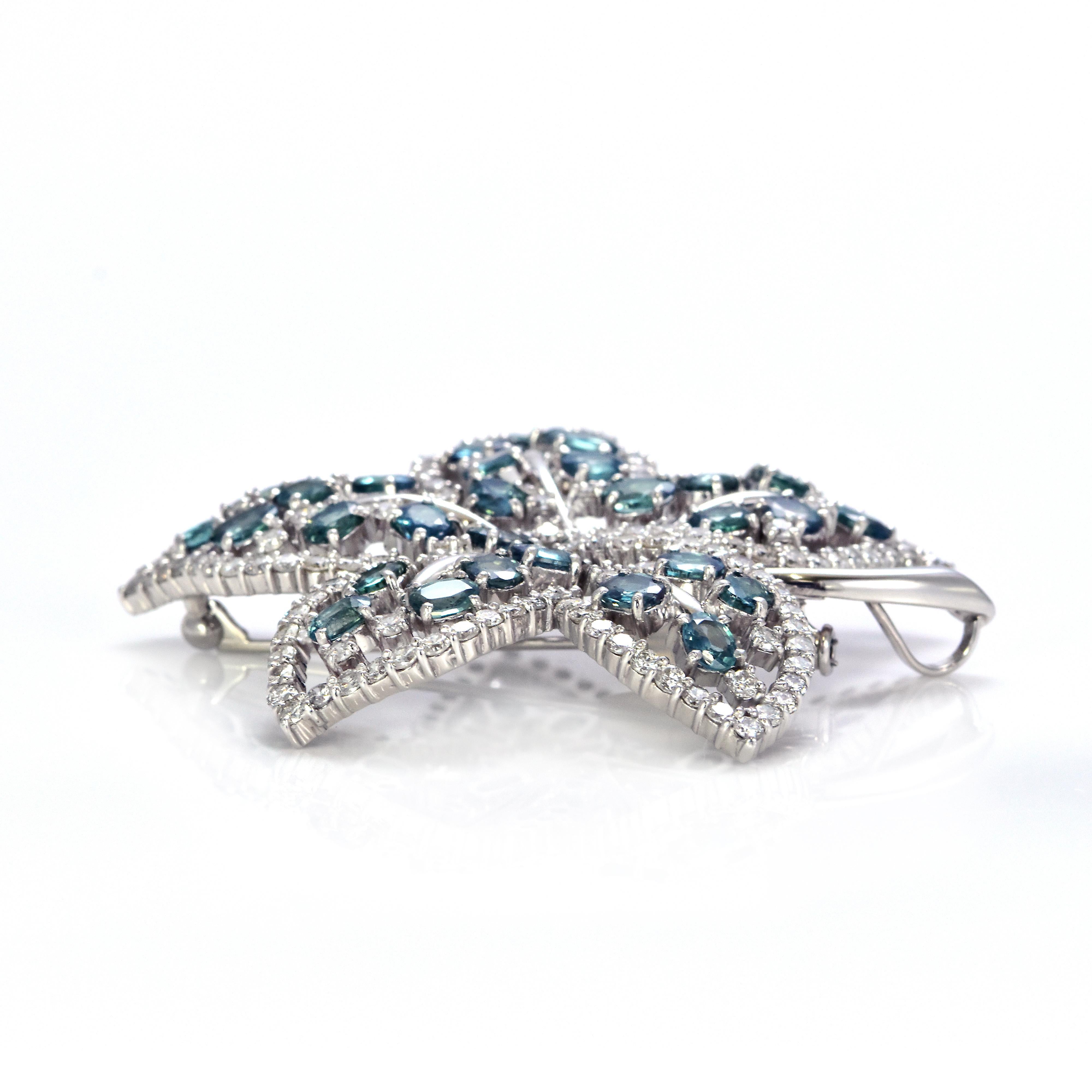 7.80 Carat Natural Brazilian Color-Changing Alexandrite Brooch set in ...