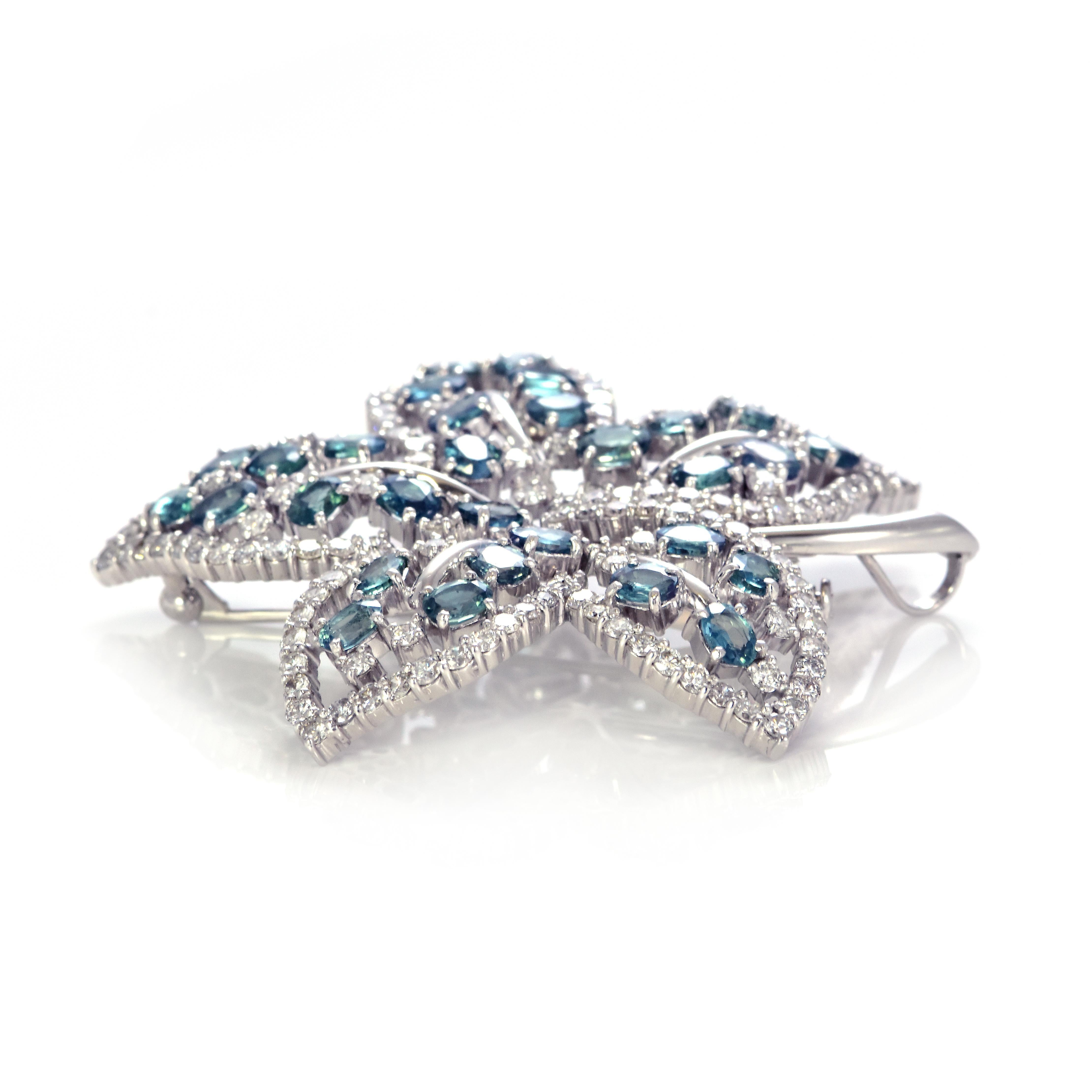 7.80 Carat Natural Brazilian Color-Changing Alexandrite Brooch set in ...